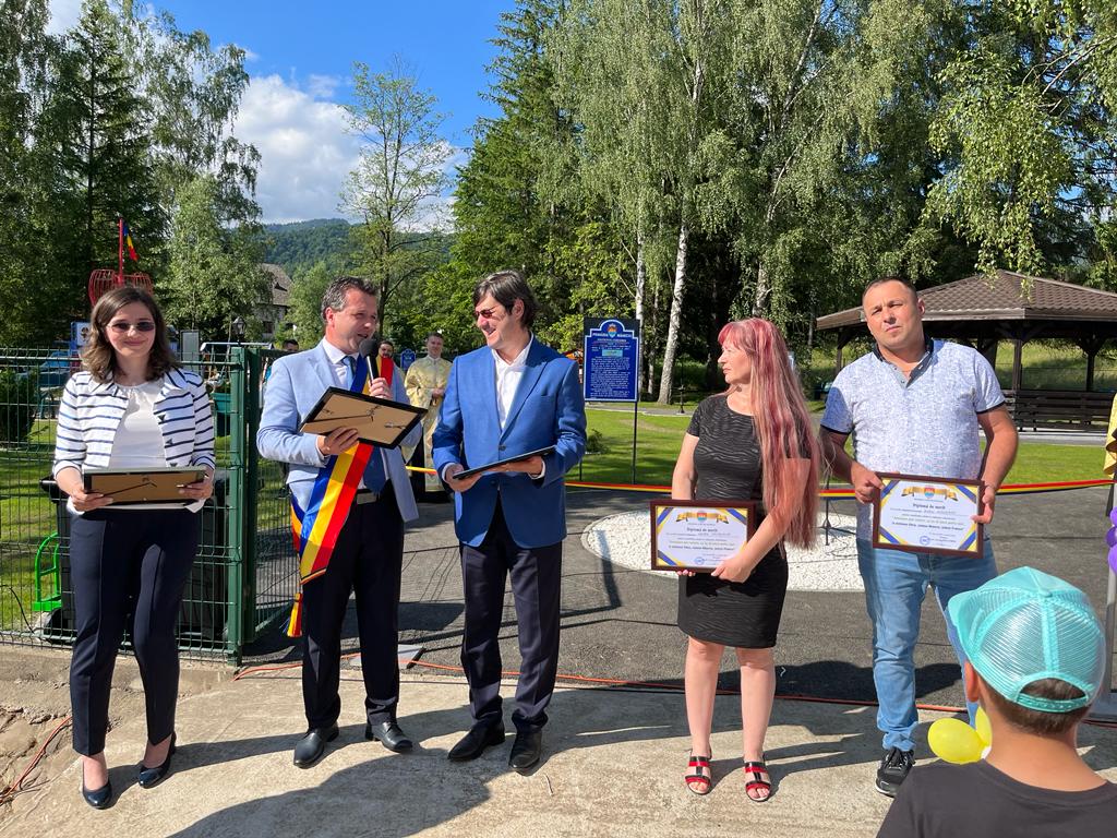 Imagini de la inaugurarea noului parc construit în stațiunea Cheia ...